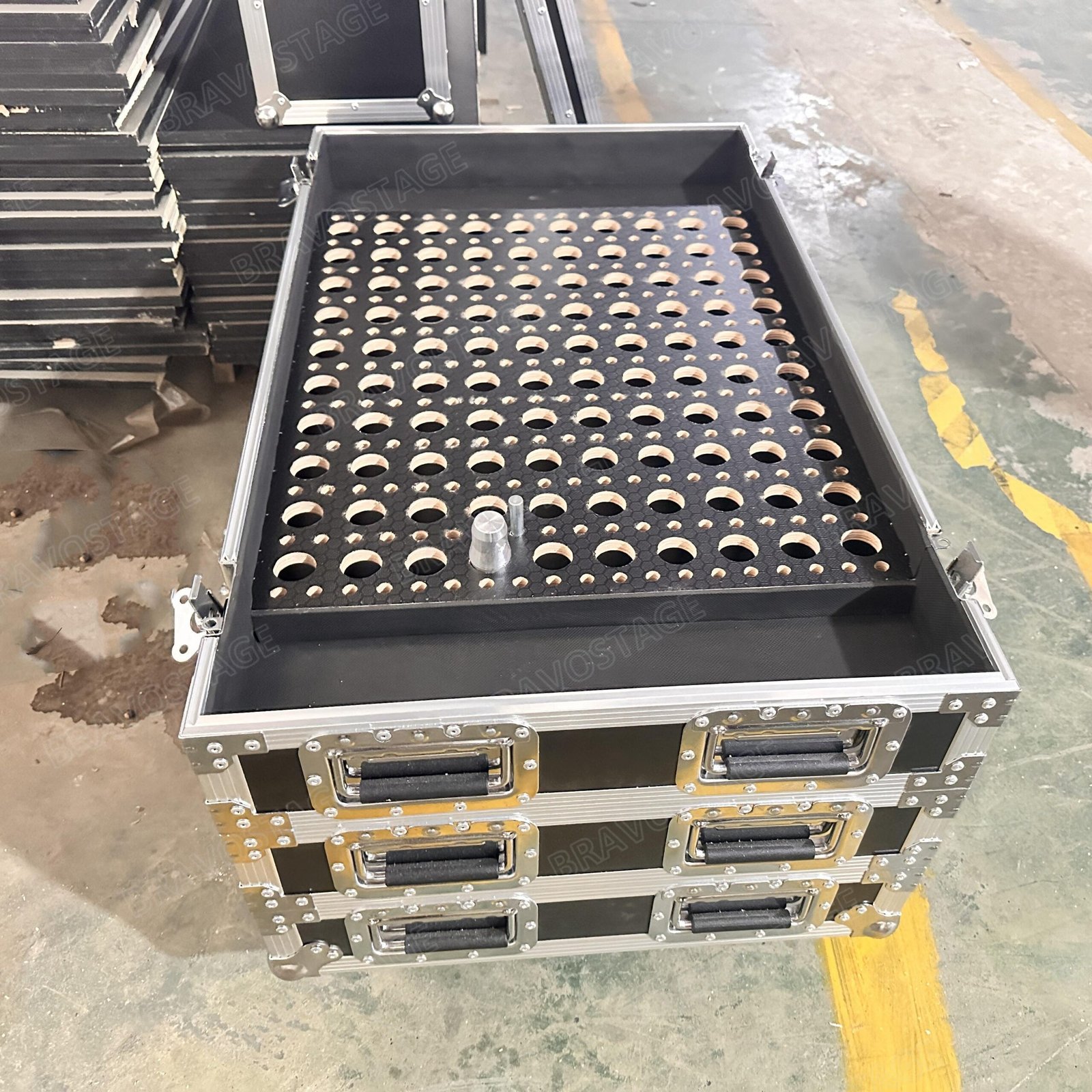 Spigot Truss Connectors and Pins Rack Case - Bravostage - China ...